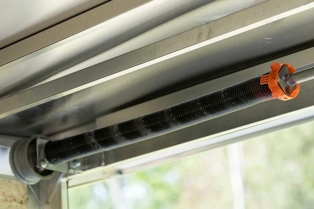 Enclosed XLT Pro Series All-Aluminum Car Hauler - Stealth Trailers